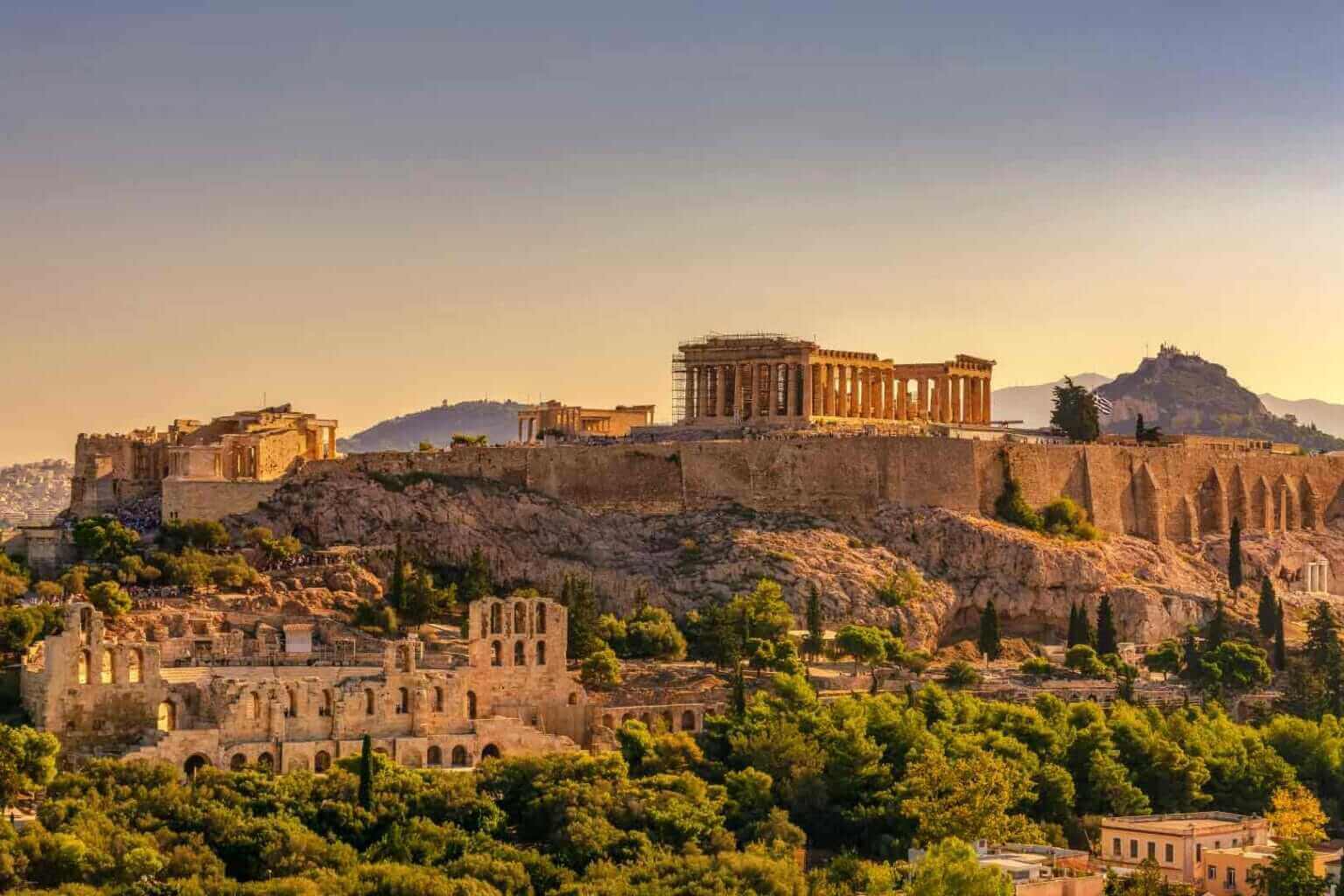 Best Time to Visit Athens: A Seasonal Guide