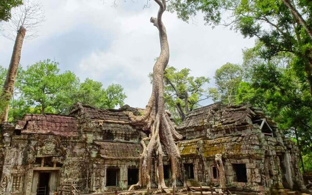 Top 10 Places to Visit in Cambodia: Land of the Khmers - The Travel Tinker