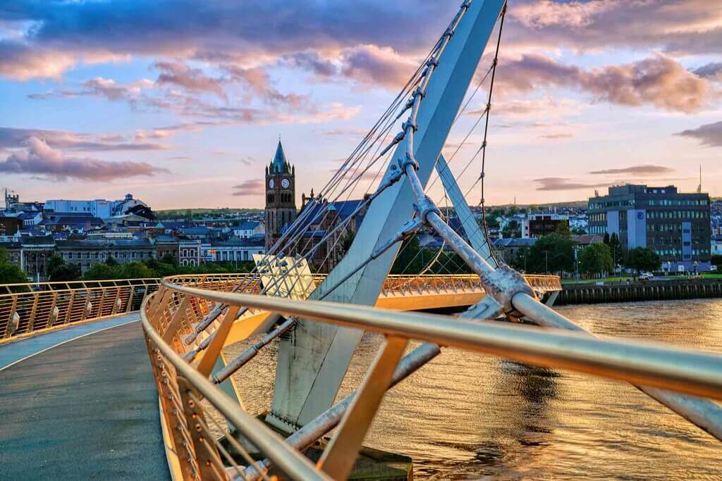 Northern Ireland Road Trip! From Belfast to the Giant’s Causeway + Map ...